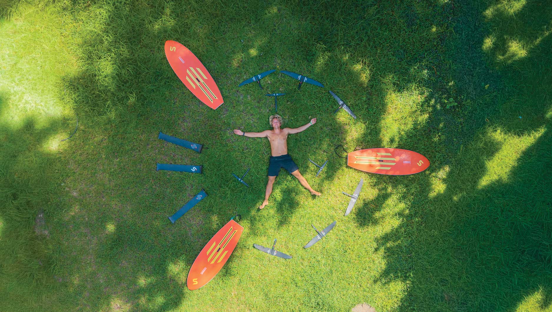 A Beginner’s Guide to Wing Foiling – Slingshot Sports