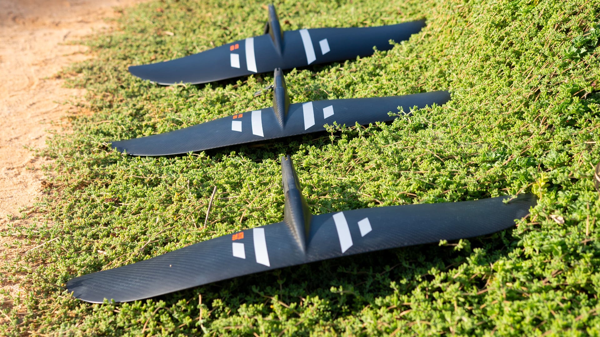 Foil Front Wings | Slingshot